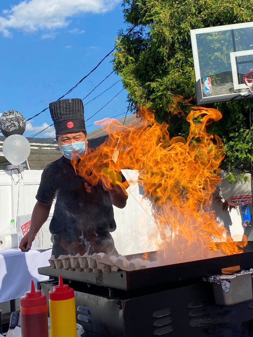 Host the Perfect Hibachi Party in Your Backyard - hibachitohome.com